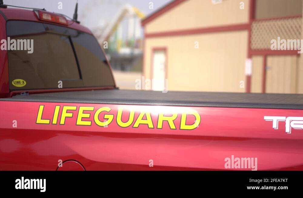 Los angeles lifeguard truck Stock Videos & Footage - HD and 4K Video ...