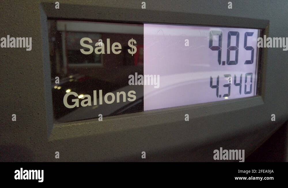 Gas pump screen Stock Videos & Footage - HD and 4K Video Clips - Alamy