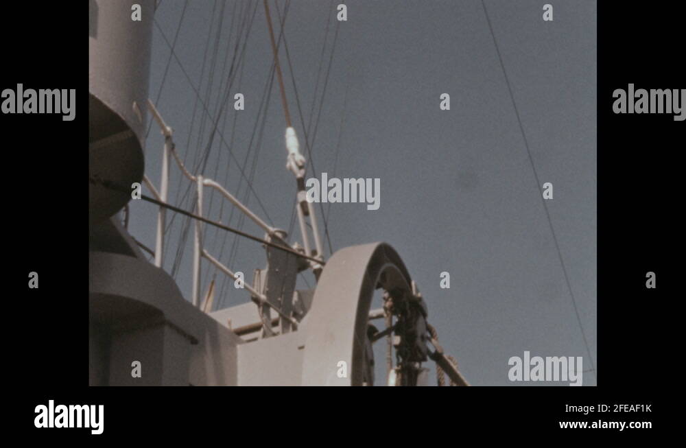 Overhead flags Stock Videos & Footage - HD and 4K Video Clips - Alamy