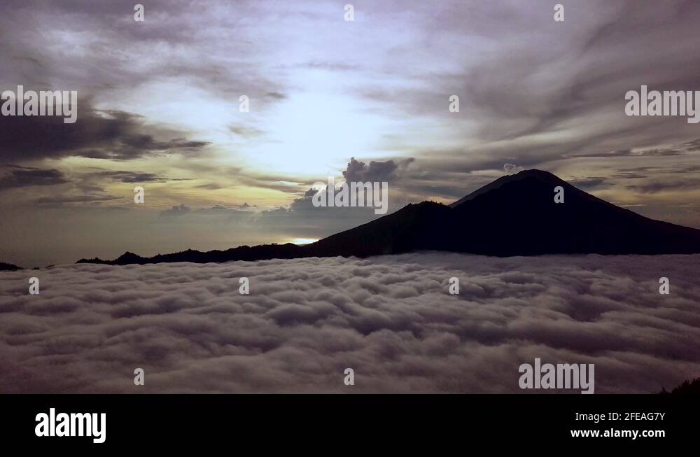 Silhouette layer Stock Videos & Footage - HD and 4K Video Clips - Alamy