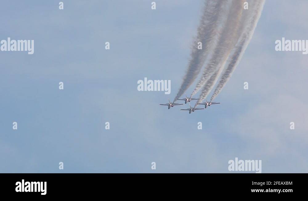 Mach diamond Stock Videos & Footage - HD and 4K Video Clips - Alamy