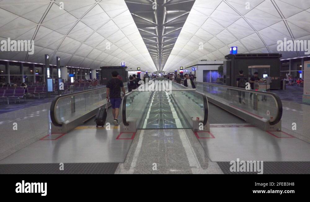 Walkalator at Hong Kong International Airport Stock Video Footage - Alamy