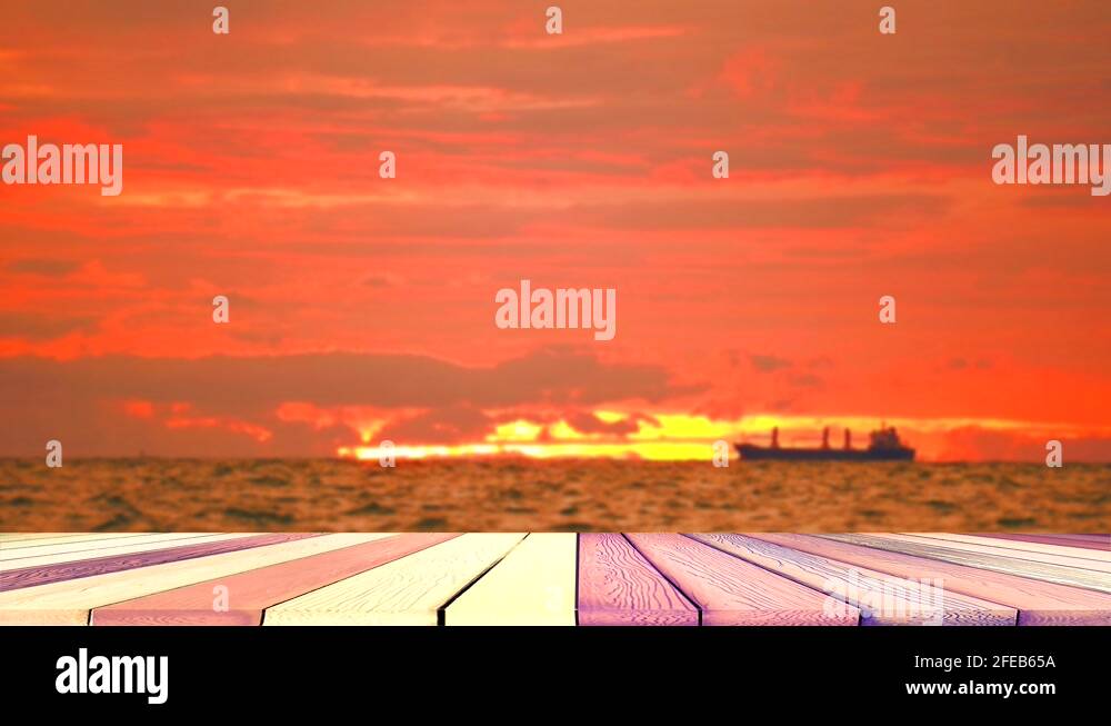 Table top cloud Stock Videos & Footage - HD and 4K Video Clips - Alamy