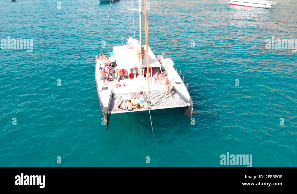 Vessel party Stock Videos & Footage - HD and 4K Video Clips - Alamy