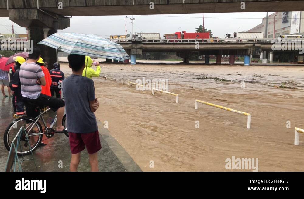 Submerged roads Stock Videos & Footage - HD and 4K Video Clips - Alamy