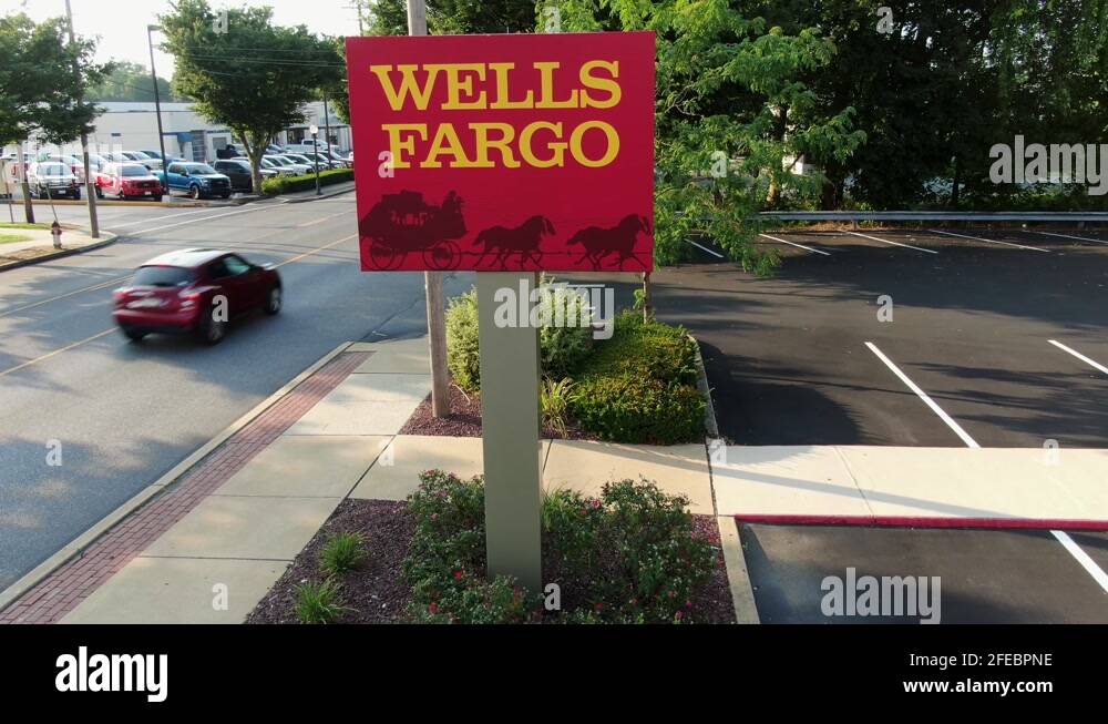 Wells fargo bank logo Stock Videos & Footage - HD and 4K Video Clips ...