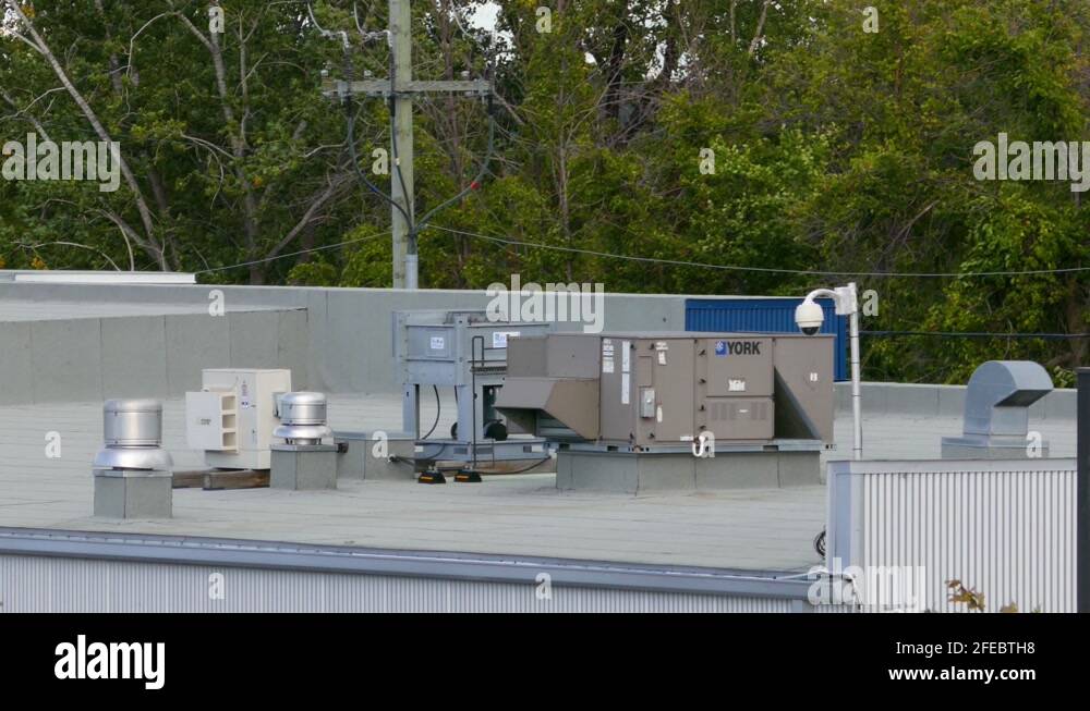 Cooling unit roof Stock Videos & Footage - HD and 4K Video Clips - Alamy
