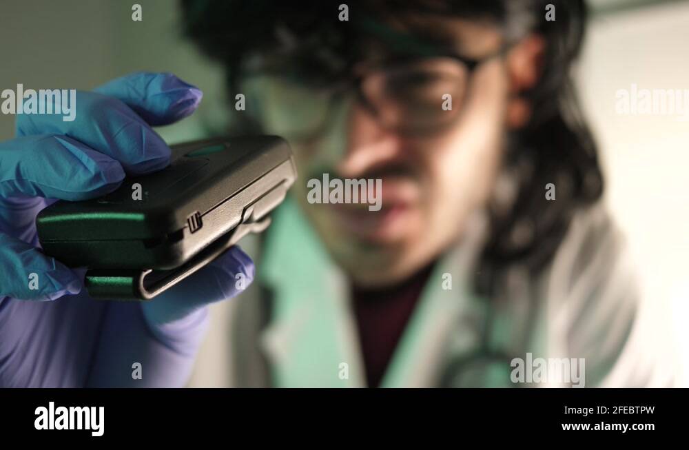 Vintage pager Stock Videos & Footage - HD and 4K Video Clips - Alamy