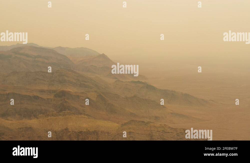 Smog filled valley Stock Videos & Footage - HD and 4K Video Clips - Alamy