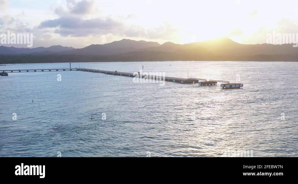 Cruise embarkation Stock Videos & Footage - HD and 4K Video Clips - Alamy