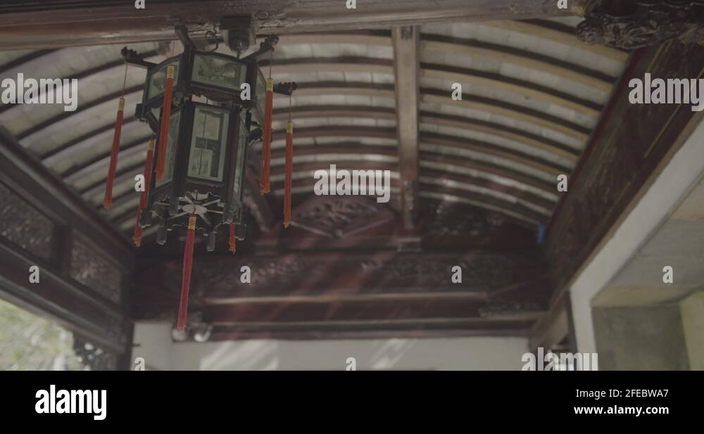 Lantern crown Stock Videos & Footage - HD and 4K Video Clips - Alamy