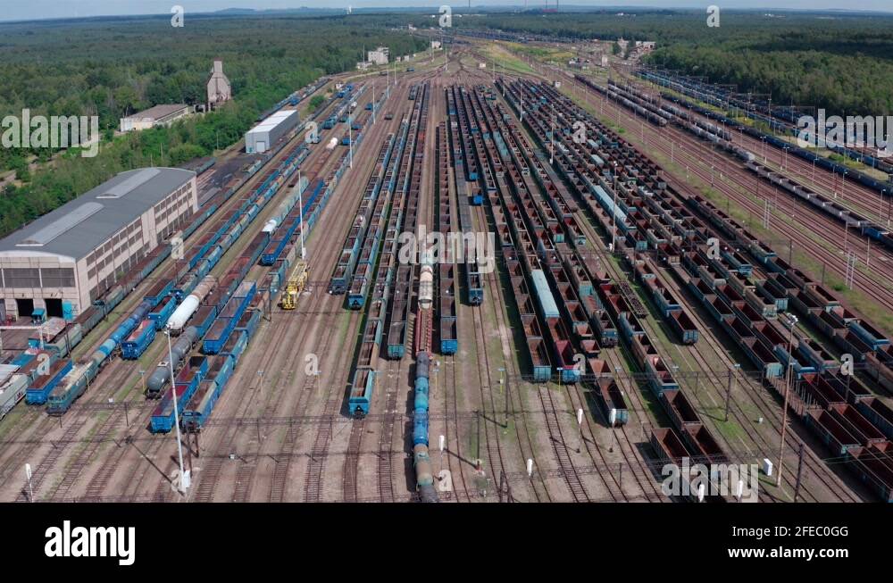 Rail repair train Stock Videos & Footage - HD and 4K Video Clips - Alamy