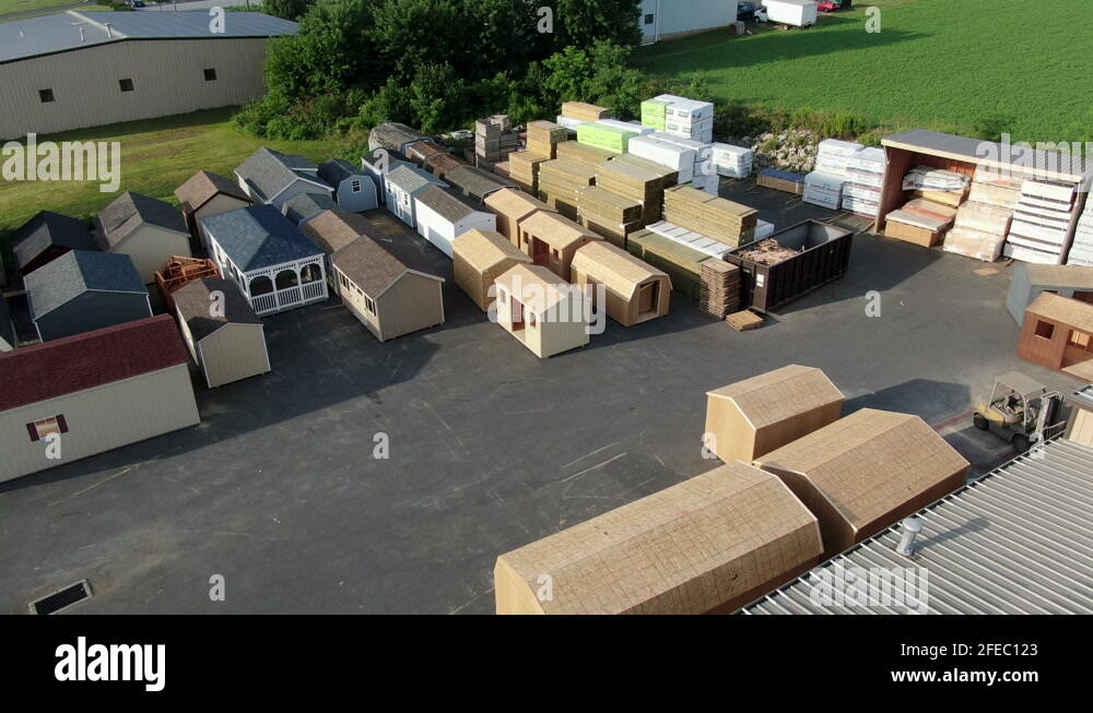 Amish barn building construction Stock Videos & Footage - HD and 4K ...