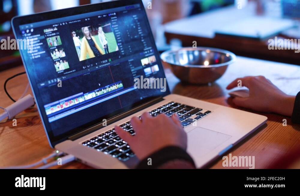 Video editing software tools that are easy to use, apply video effects ...