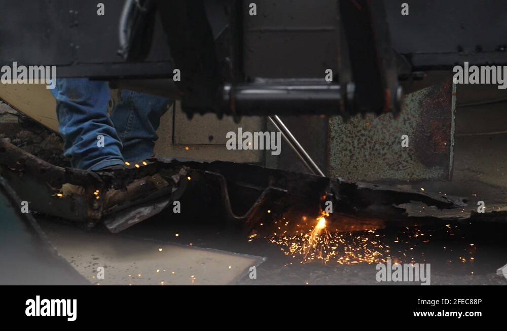 Welders working with torch Stock Videos & Footage - HD and 4K Video ...