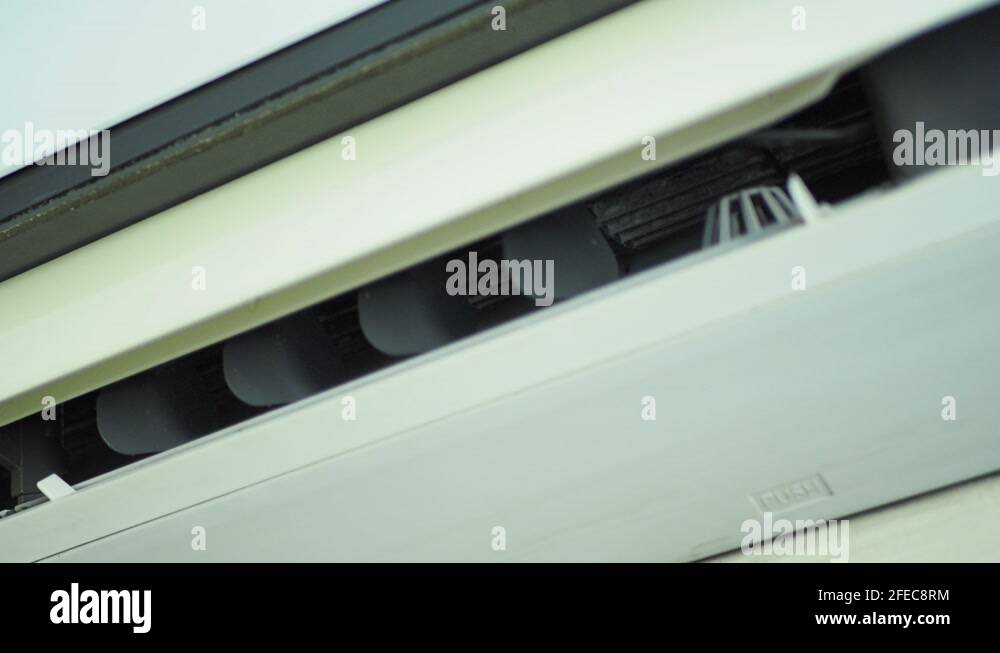 Air cavities Stock Videos & Footage - HD and 4K Video Clips - Alamy