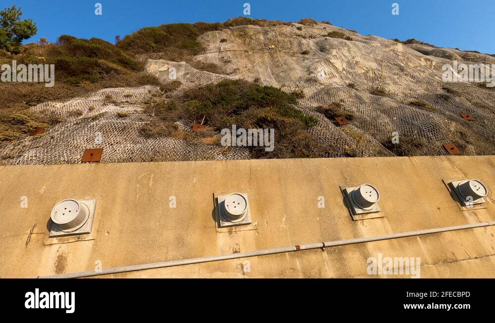 Ocean retaining wall Stock Videos & Footage - HD and 4K Video Clips - Alamy