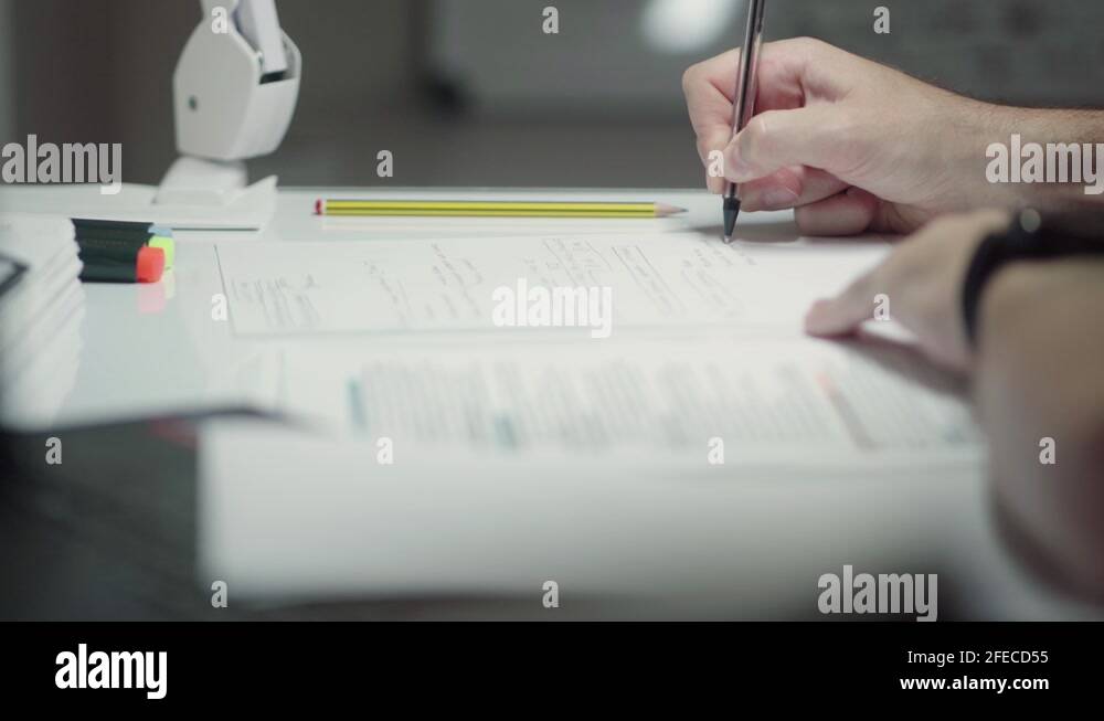 Bond notes Stock Videos & Footage - HD and 4K Video Clips - Alamy