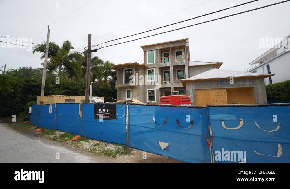 3 story house full cbs cinder block to resist catagory 5 hurricane ...