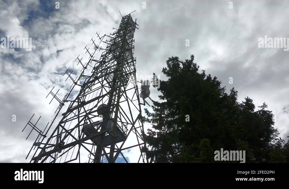 Reciever transmitter Stock Videos & Footage - HD and 4K Video Clips - Alamy