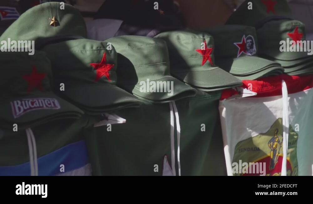Che guevara souvenir Stock Videos & Footage - HD and 4K Video Clips - Alamy