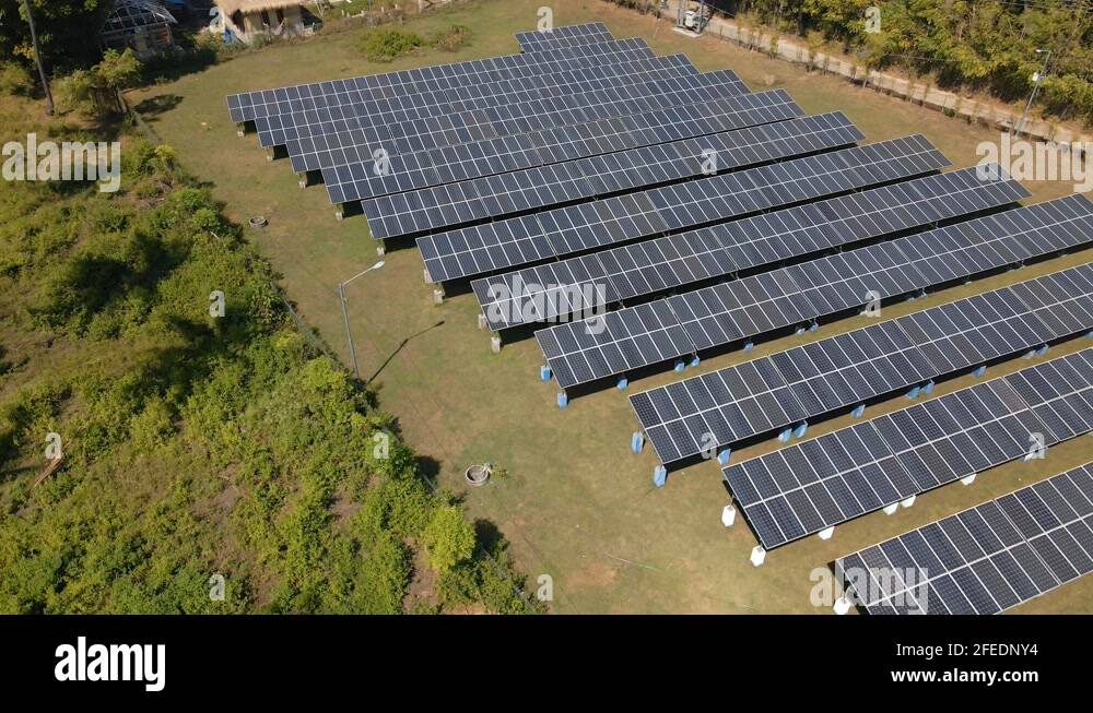 Solar field circle Stock Videos & Footage - HD and 4K Video Clips - Alamy