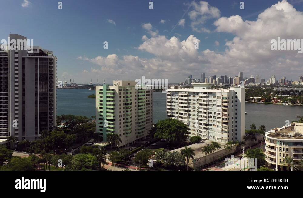 Belle towers Stock Videos & Footage - HD and 4K Video Clips - Alamy