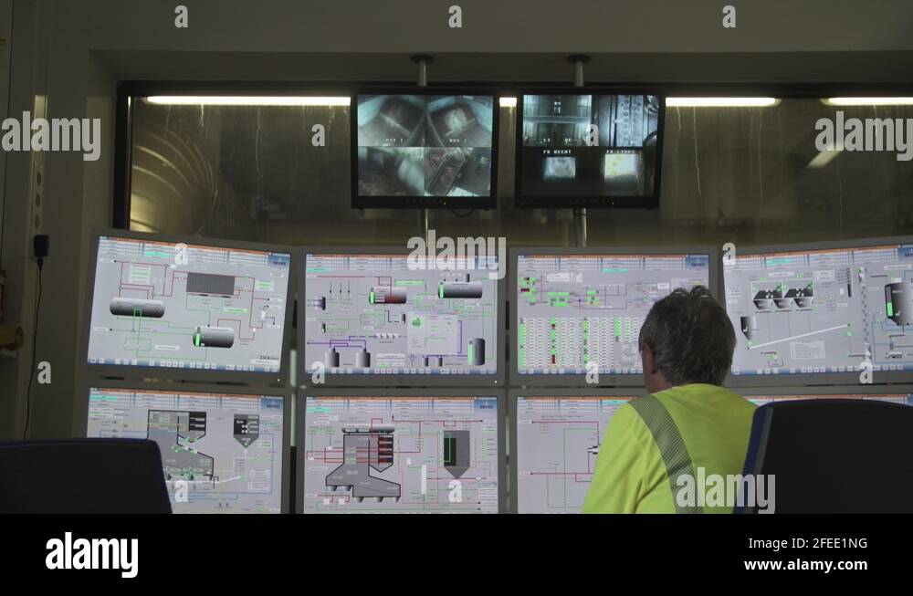 People sitting in front of computer Stock Videos & Footage - HD and 4K ...