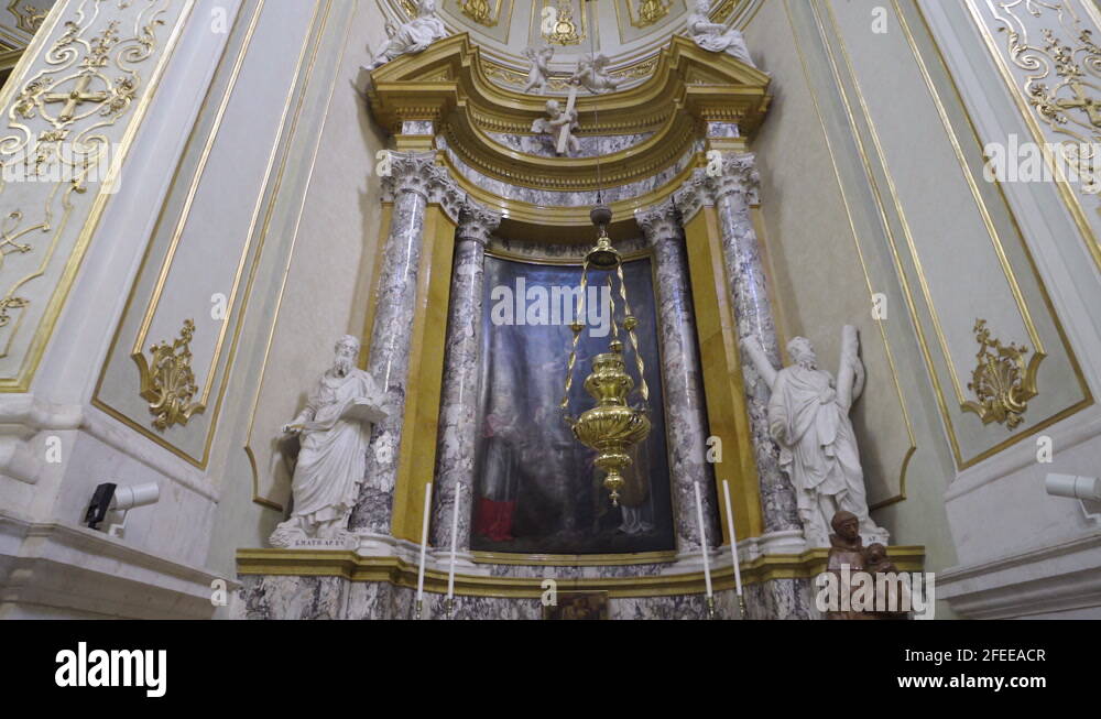 Italian shrine Stock Videos & Footage - HD and 4K Video Clips - Alamy