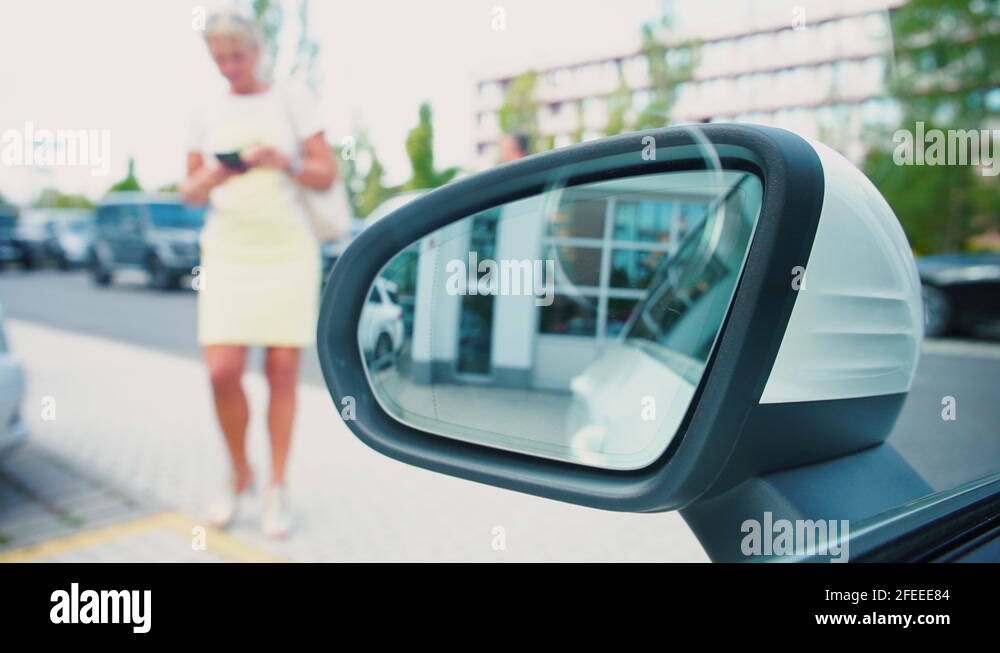 Mirror system Stock Videos & Footage - HD and 4K Video Clips - Alamy