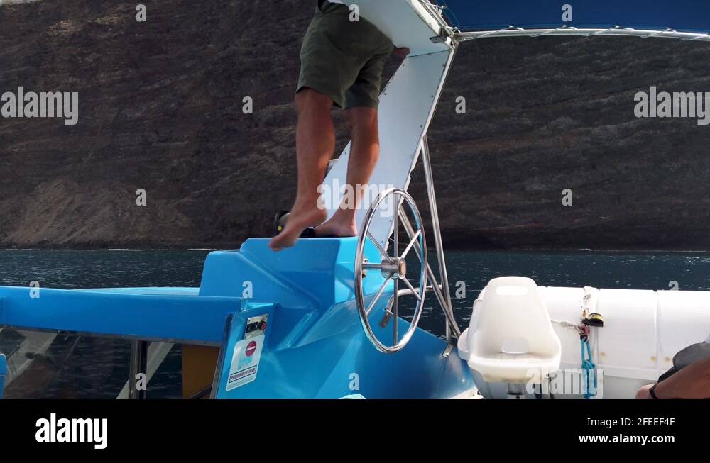 Rudder feet Stock Videos & Footage - HD and 4K Video Clips - Alamy