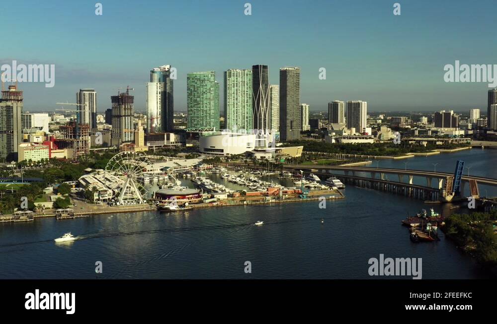 Miami bayside marketplace Stock Videos & Footage - HD and 4K Video ...