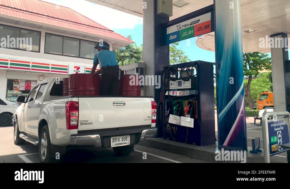 Red petroleum Stock Videos & Footage - HD and 4K Video Clips - Alamy