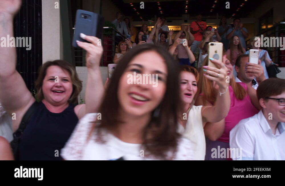 Emotions show Stock Videos & Footage - HD and 4K Video Clips - Alamy