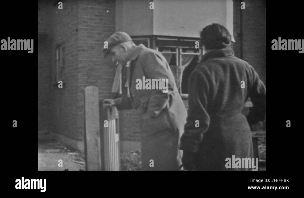 Broken down gate Stock Videos & Footage - HD and 4K Video Clips - Alamy