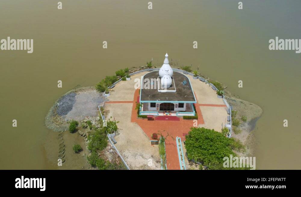 Shiv mandir Stock Videos & Footage - HD and 4K Video Clips - Alamy