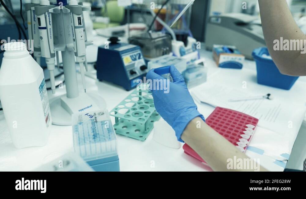 Clinical sample Stock Videos & Footage - HD and 4K Video Clips - Alamy