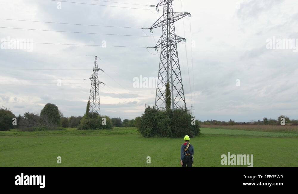 Field signal engineer Stock Videos & Footage - HD and 4K Video Clips ...