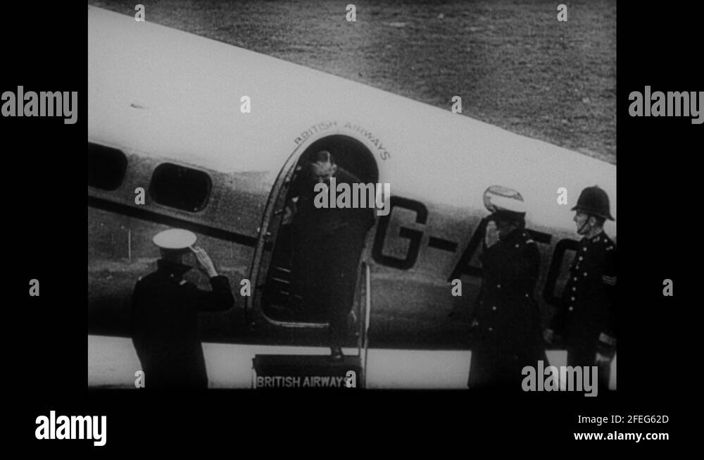 Europe ww2 crowd Stock Videos & Footage - HD and 4K Video Clips - Alamy