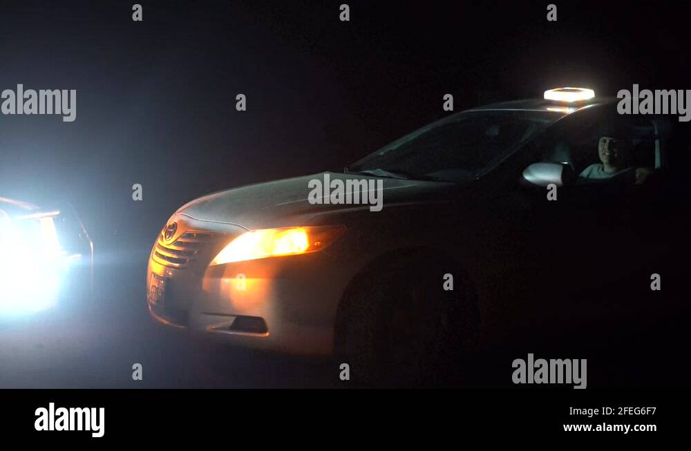 Police pulling over car Stock Videos & Footage - HD and 4K Video Clips ...