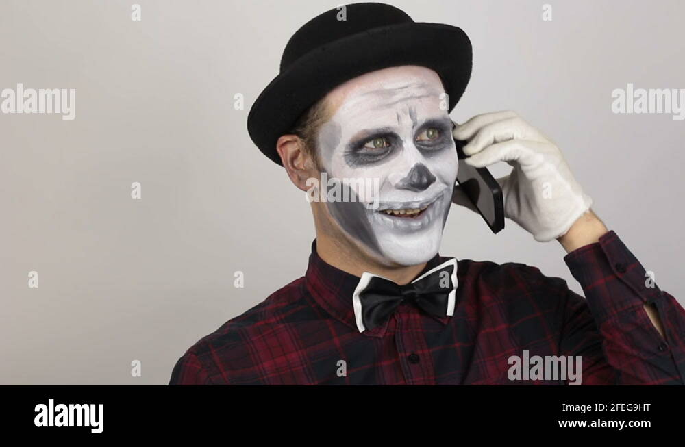 Scary phone call Stock Videos & Footage - HD and 4K Video Clips - Alamy