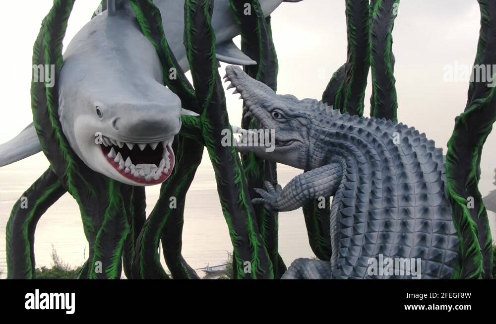 Surabaya statue Stock Videos & Footage - HD and 4K Video Clips - Alamy