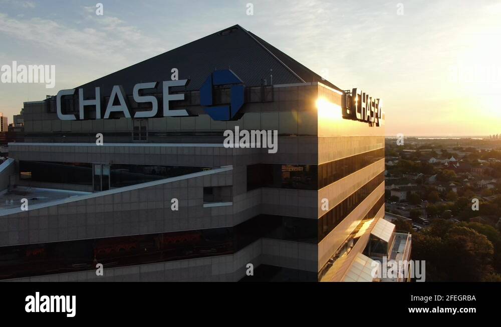 Chase logo Stock Videos & Footage - HD and 4K Video Clips - Alamy