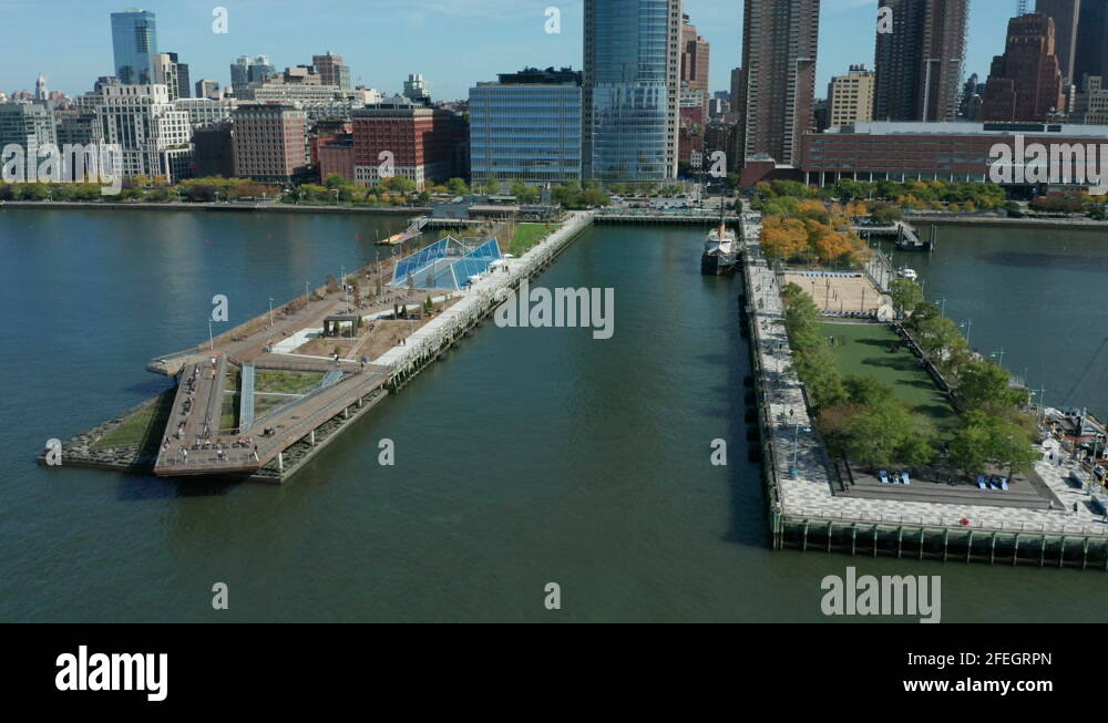 Pier 26 new york Stock Videos & Footage - HD and 4K Video Clips - Alamy