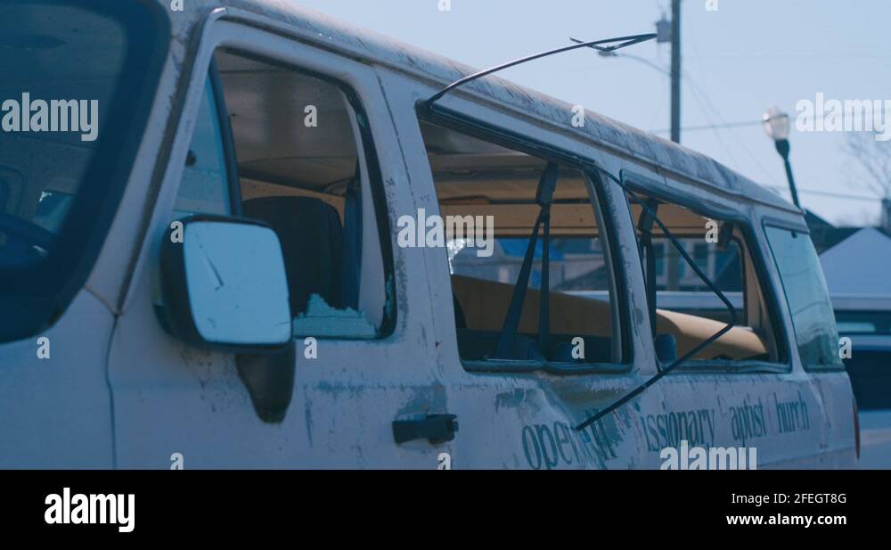Evacuation van Stock Videos & Footage - HD and 4K Video Clips - Alamy