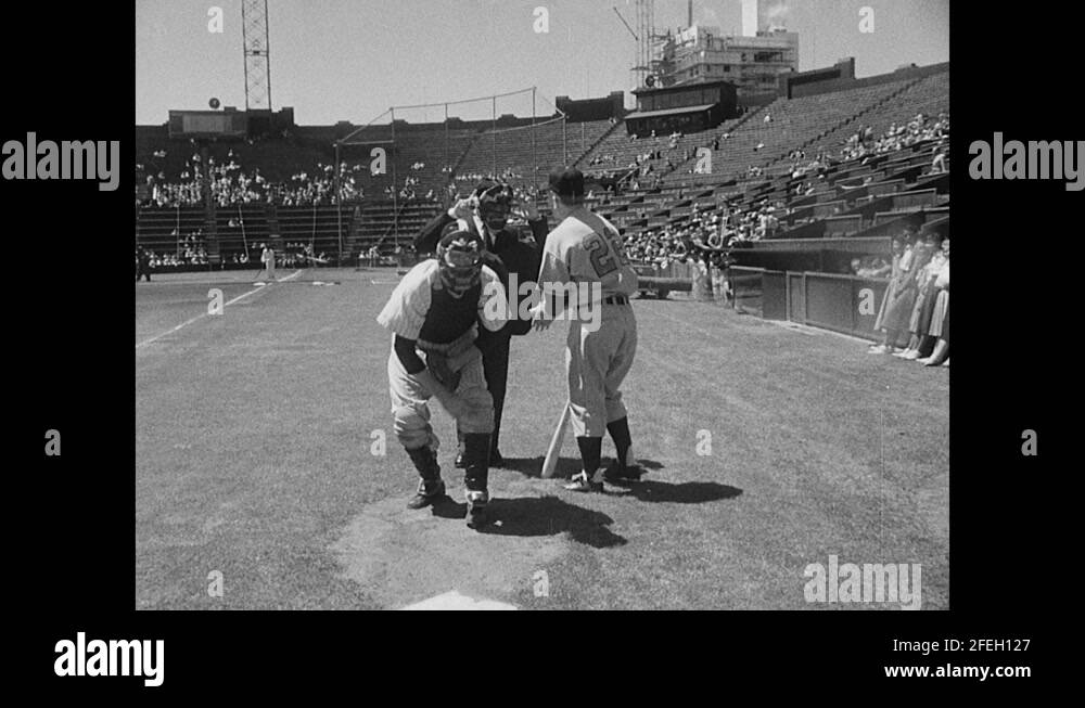 Baseball fans 1960s Stock Videos & Footage - HD and 4K Video Clips - Alamy
