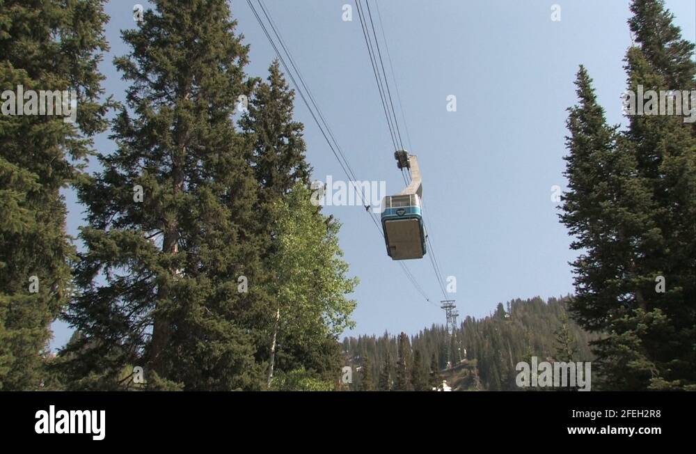 Tram lift Stock Videos & Footage - HD and 4K Video Clips - Alamy