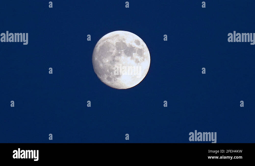 Moon illuminated Stock Videos & Footage - HD and 4K Video Clips - Alamy