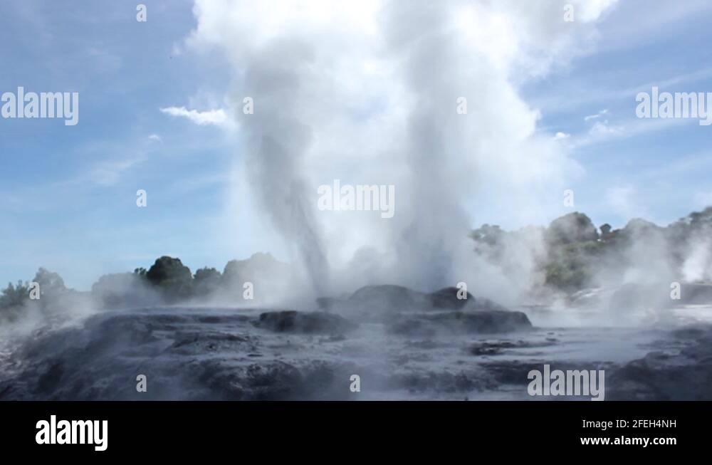 Steam vapor Stock Videos & Footage - HD and 4K Video Clips - Alamy