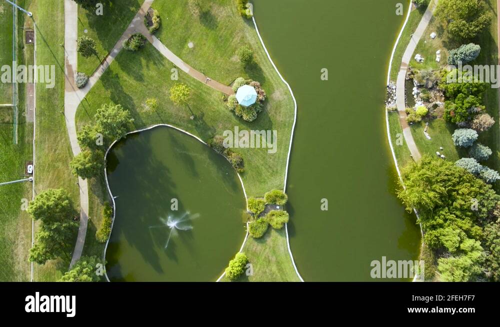 Top ponds Stock Videos & Footage - HD and 4K Video Clips - Alamy